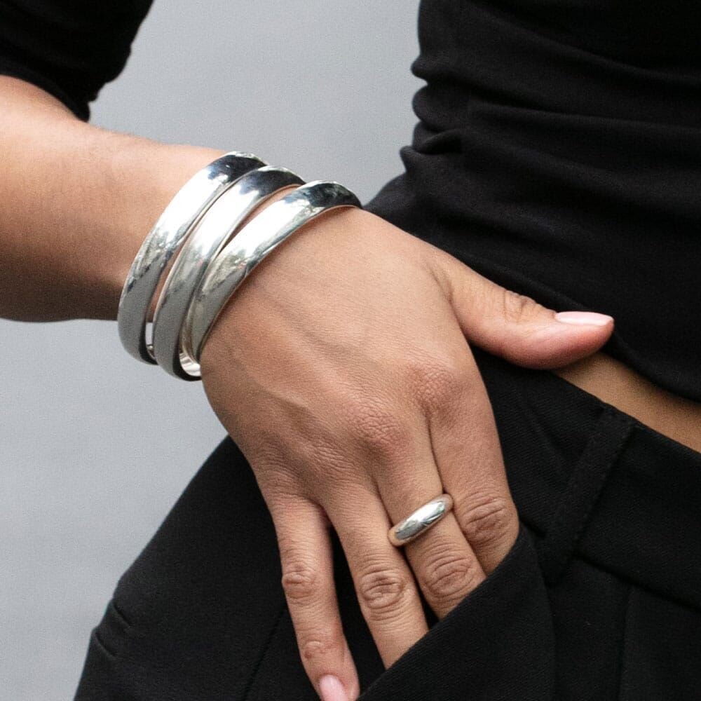 NU & MII 925 Sterling Silver Ava Bangle