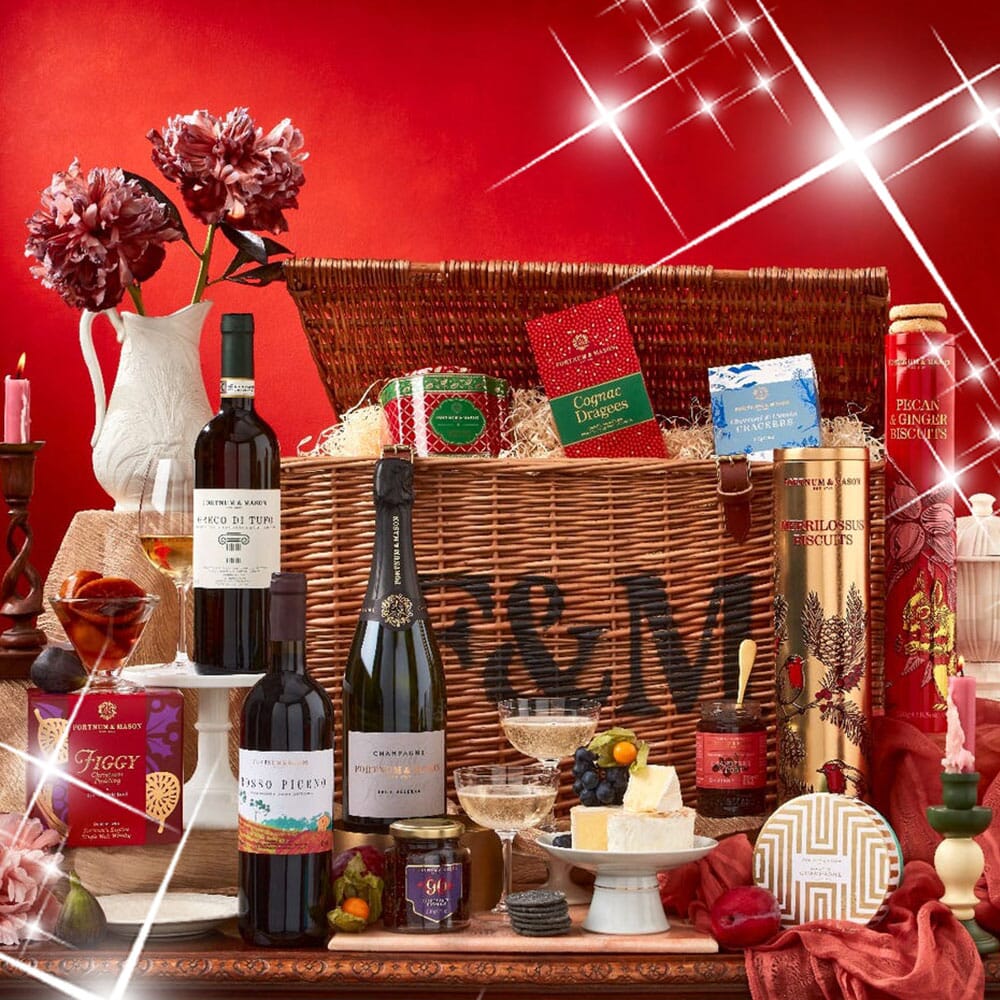 Win our luxurious Christmas Hamper!